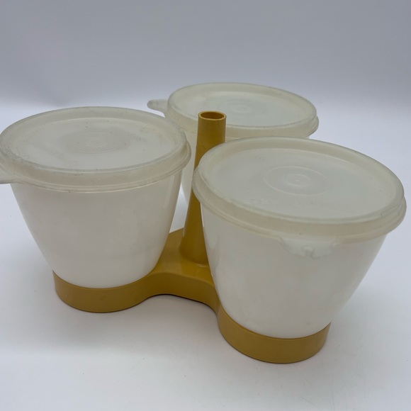 Tupperware | Kitchen | Lot Of 2 Vintage 97s Tupperware Condiment Caddy ...